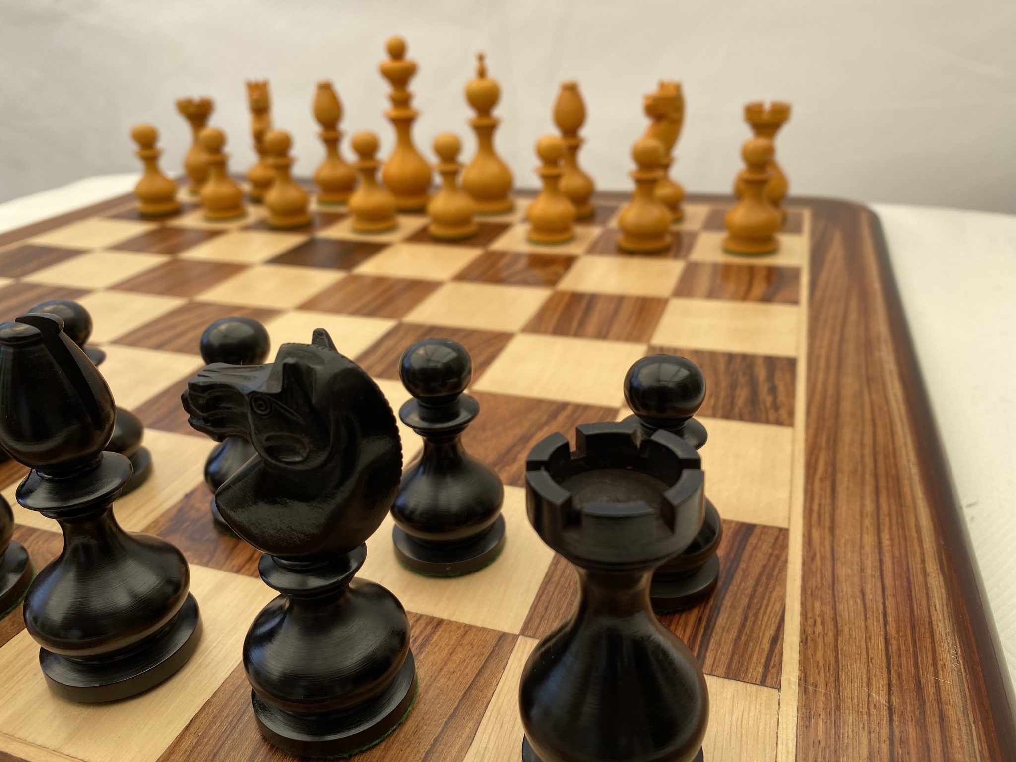 The Antiqued Dublin Double Weighted Chess Set - ChessBaron Chess Sets ...