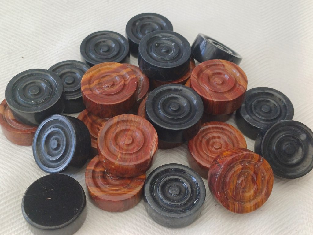 Red and Black Marble Checkers Pieces - ChessBaron Chess Sets Canada ...